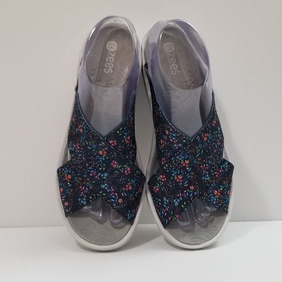 Bzees | Shoes | Bzees Womens Desire Slip On Wedge Heel Comfort Navy ...